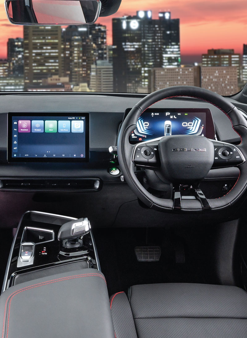 Vehicle layout Page | Commercial Motors